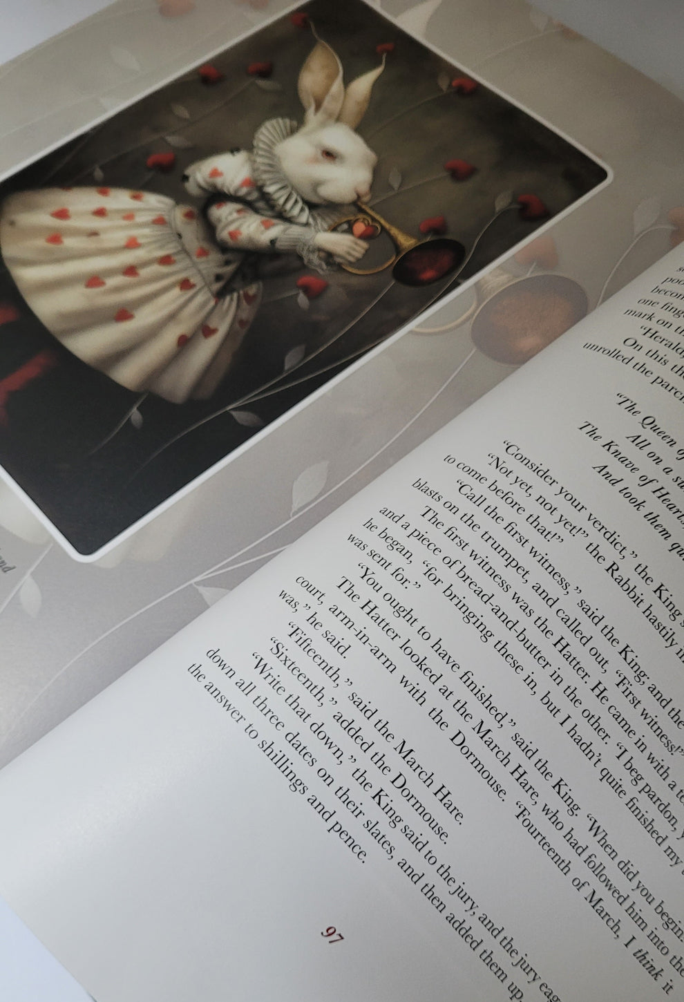 Alice in Wonderland - Signature Edition – Imaginarium Books